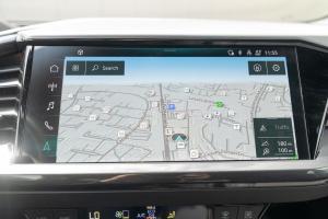 Pelēks Audi Q4 e-tron 2022 Viļņa, ar dzinēja tilpumu 0.00 L un nobraukumu 99 tūkst. km par 32300 €, foto 17 vietnē AUTOMOTO.COM.LV