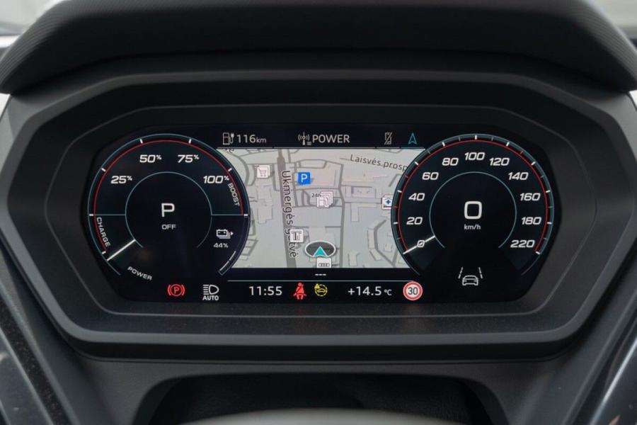 Pelēks Audi Q4 e-tron 2022 Viļņa, ar dzinēja tilpumu 0.00 L un nobraukumu 99 tūkst. km par 32300 €, foto 21 vietnē AUTOMOTO.COM.LV
