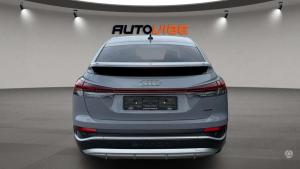 Pelēks Audi Q4 e-tron 2022 Viļņa, ar dzinēja tilpumu 0.00 L un nobraukumu 63 tūkst. km par 32222 €, foto 6 vietnē AUTOMOTO.COM.LV