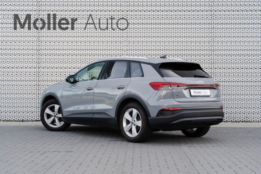 Grey Audi Q4 e-tron 2022 in Marupe, with an engine capacity of 0.00 L and mileage of 43 thousand km for 26900 €, photo 4 on AUTOMOTO.COM.LV