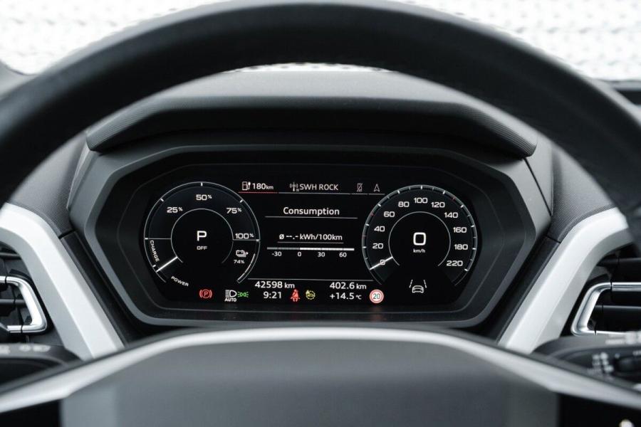 Grey Audi Q4 e-tron 2022 in Marupe, with an engine capacity of 0.00 L and mileage of 43 thousand km for 26900 €, photo 15 on AUTOMOTO.COM.LV