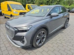 Серый Ауди Q4 e-tron 2023 в Клайпеда, объемом двигателя 0.00 л и пробегом 60 тыс. км за 9800 €, фото 4 на AUTOMOTO.COM.LV