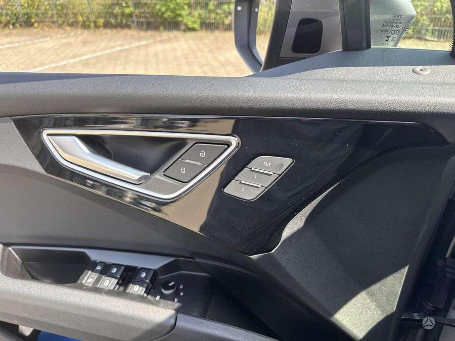 Grey Audi Q4 e-tron 2023 in Vilnius, with an engine capacity of 0.00 L and mileage of 108 thousand km for 35555 €, photo 14 on AUTOMOTO.COM.LV