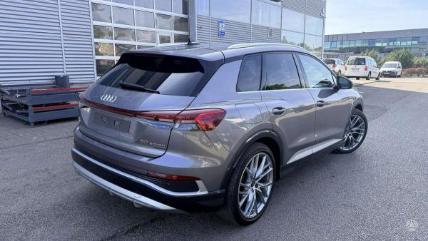 Grey Audi Q4 e-tron 2023 in Vilnius, with an engine capacity of 0.00 L and mileage of 73 thousand km for 35888 €, photo 3 on AUTOMOTO.COM.LV