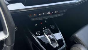 Серый Ауди Q4 e-tron 2023 в Вильнюс, объемом двигателя 0.00 л и пробегом 73 тыс. км за 35888 €, фото 21 на AUTOMOTO.COM.LV