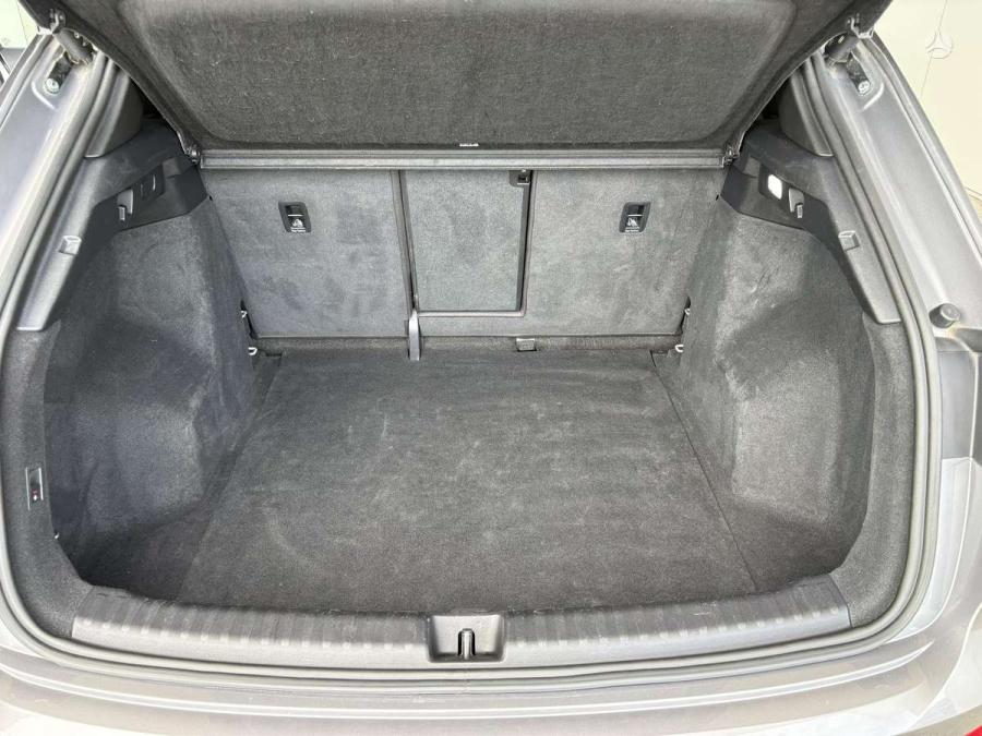 Grey Audi Q4 e-tron 2023 in Vilnius, with an engine capacity of 0.00 L and mileage of 115 thousand km for 29400 €, photo 25 on AUTOMOTO.COM.LV