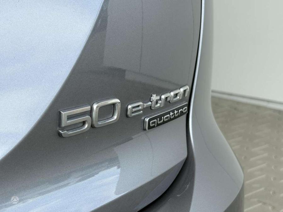 Grey Audi Q4 e-tron 2023 in Vilnius, with an engine capacity of 0.00 L and mileage of 115 thousand km for 29400 €, photo 32 on AUTOMOTO.COM.LV