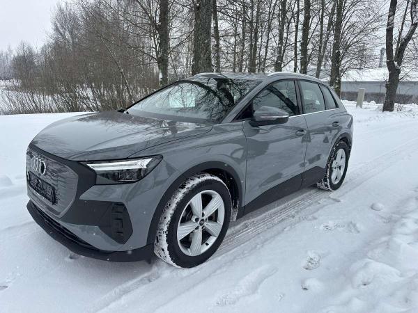Grey Audi Q4 e-tron 2024 in Kaunas, with an engine capacity of 0.00 L and mileage of 26 thousand km for 31500 €, photo 1 on AUTOMOTO.COM.LV