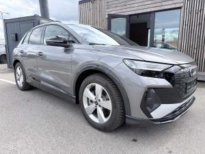 Pelēks Audi Q4 e-tron 2025 Viļņa, ar dzinēja tilpumu 0.00 L un nobraukumu 1 tūkst. km par 36800 €, foto 3 vietnē AUTOMOTO.COM.LV