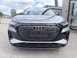 Pelēks Audi Q4 e-tron 2025 Viļņa, ar dzinēja tilpumu 0.00 L un nobraukumu 1 tūkst. km par 36800 €, foto 4 vietnē AUTOMOTO.COM.LV