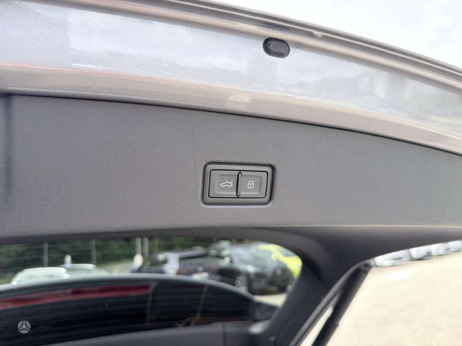 Pelēks Audi Q4 e-tron 2025 Viļņa, ar dzinēja tilpumu 0.00 L un nobraukumu 1 tūkst. km par 36800 €, foto 10 vietnē AUTOMOTO.COM.LV