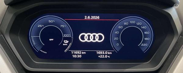 Серый Ауди Q4 e-tron 2025 в Каунас, объемом двигателя 0.00 л и пробегом 17 тыс. км за 39900 €, фото 10 на AUTOMOTO.COM.LV