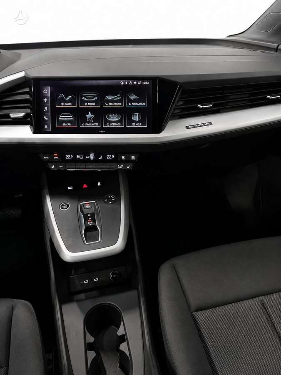 Pelēks Audi Q4 e-tron 2025 Kauņa, ar dzinēja tilpumu 0.00 L un nobraukumu 17 tūkst. km par 39900 €, foto 12 vietnē AUTOMOTO.COM.LV