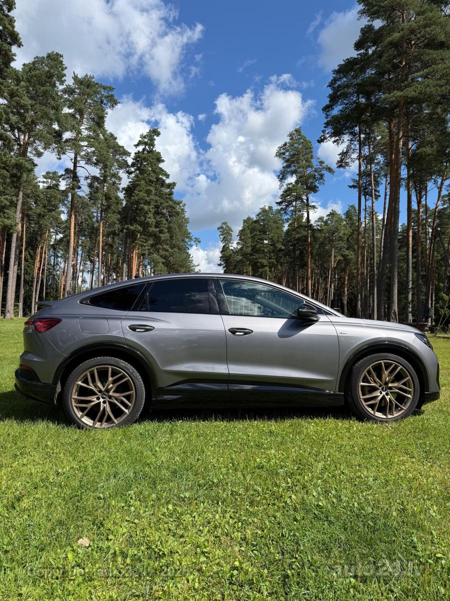 Серый Ауди Q4 e-tron 2021 в Таллин, объемом двигателя 0.00 л и пробегом 71 тыс. км за 38990 €, фото 6 на AUTOMOTO.COM.LV
