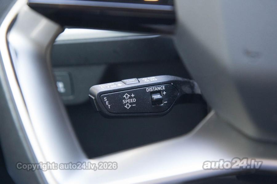 Pelēks Audi Q4 e-tron 2022 Tallina, ar dzinēja tilpumu 0.00 L un nobraukumu 135 tūkst. km par 27990 €, foto 23 vietnē AUTOMOTO.COM.LV