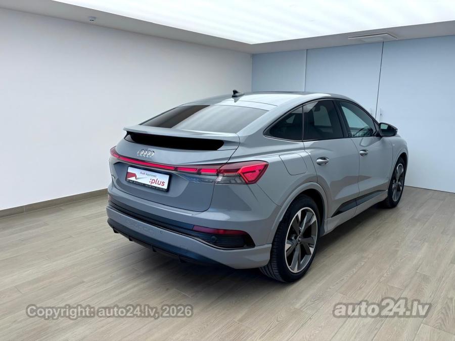 Серый Ауди Q4 e-tron 2022 в Тарту, объемом двигателя 0.00 л и пробегом 103 тыс. км за 32900 €, фото 5 на AUTOMOTO.COM.LV