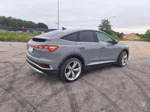 Pelēks Audi Q4 e-tron 2025 Valga, ar dzinēja tilpumu 0.00 L un nobraukumu 31 tūkst. km par 12000 €, foto 5 vietnē AUTOMOTO.COM.LV