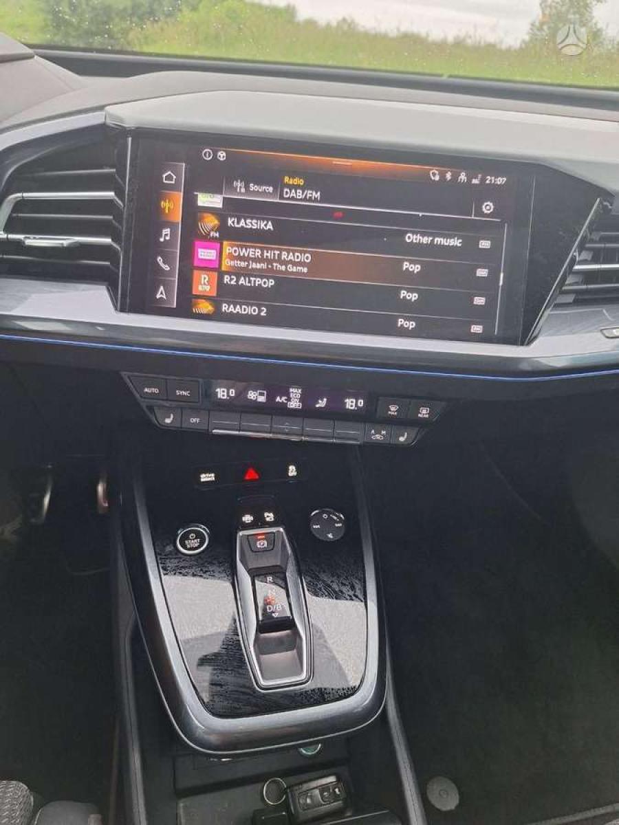 Pelēks Audi Q4 e-tron 2025 Valga, ar dzinēja tilpumu 0.00 L un nobraukumu 31 tūkst. km par 12000 €, foto 11 vietnē AUTOMOTO.COM.LV