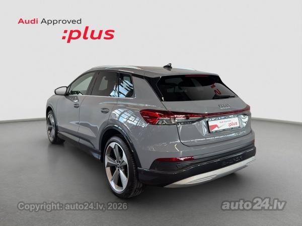 Pelēks Audi Q4 e-tron 2025 Tallina, ar dzinēja tilpumu 0.00 L un nobraukumu 10 tūkst. km par 47900 €, foto 3 vietnē AUTOMOTO.COM.LV