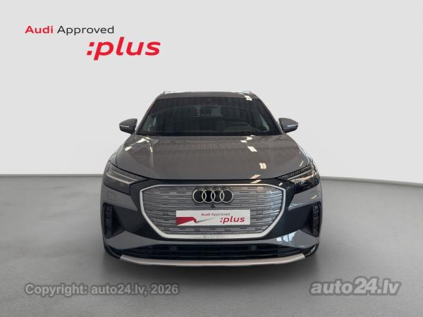Pelēks Audi Q4 e-tron 2025 Tallina, ar dzinēja tilpumu 0.00 L un nobraukumu 10 tūkst. km par 47900 €, foto 4 vietnē AUTOMOTO.COM.LV