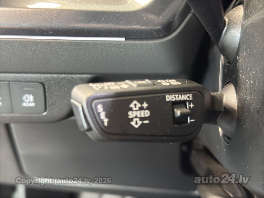 Pelēks Audi Q4 e-tron 2025 Tallina, ar dzinēja tilpumu 0.00 L un nobraukumu 10 tūkst. km par 47900 €, foto 13 vietnē AUTOMOTO.COM.LV