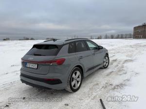 Pelēks Audi Q4 e-tron 2021 Tallina, ar dzinēja tilpumu 0.00 L un nobraukumu 71 tūkst. km par 32500 €, foto 3 vietnē AUTOMOTO.COM.LV