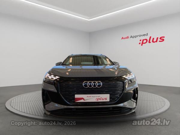 Pelēks Audi Q4 e-tron 2021 Tallina, ar dzinēja tilpumu 0.00 L un nobraukumu 73 tūkst. km par 31899 €, foto 2 vietnē AUTOMOTO.COM.LV