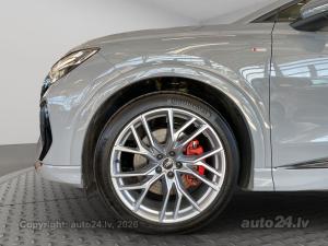 Grey Audi Q4 e-tron 2021 in Tallinn, with an engine capacity of 0.00 L and mileage of 73 thousand km for 31899 €, photo 11 on AUTOMOTO.COM.LV