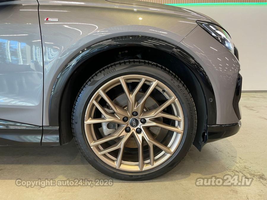 Серый Ауди Q4 e-tron 2023 в Таллин, объемом двигателя 0.00 л и пробегом 104 тыс. км за 36990 €, фото 6 на AUTOMOTO.COM.LV