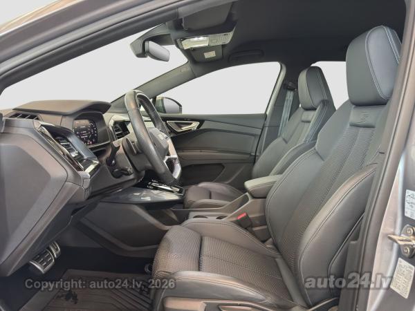 Audi Q4 e-tron 2023 in Tallinn on AUTOMOTO.COM.LV Grey Audi Q4 e-tron 2023 in Tallinn, with an engine capacity of 0.00 L and mileage of 71 thousand km for 32900 €, photo 7 on AUTOMOTO.COM.LV