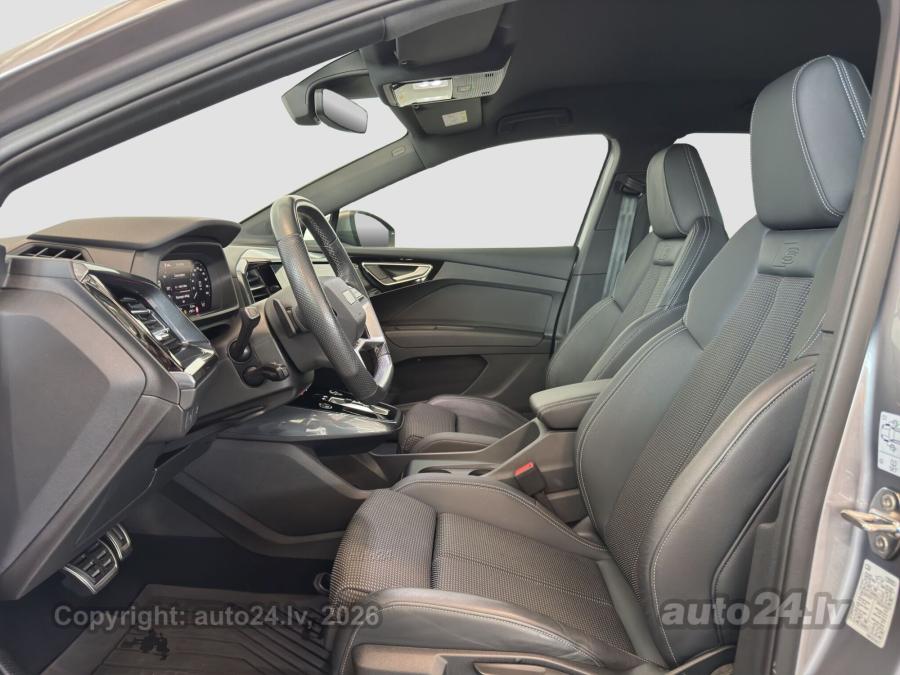 Pelēks Audi Q4 e-tron 2023 Tallina, ar dzinēja tilpumu 0.00 L un nobraukumu 71 tūkst. km par 32900 €, foto 7 vietnē AUTOMOTO.COM.LV