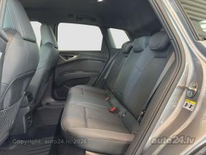 Pelēks Audi Q4 e-tron 2023 Tallina, ar dzinēja tilpumu 0.00 L un nobraukumu 71 tūkst. km par 32900 €, foto 9 vietnē AUTOMOTO.COM.LV