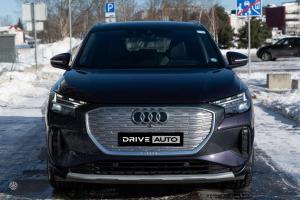 Violets Audi Q4 e-tron 2022 Viļņa, ar dzinēja tilpumu 0.00 L un nobraukumu 139 tūkst. km par 25900 €, foto 10 vietnē AUTOMOTO.COM.LV