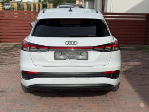 White Audi Q4 e-tron 2022 in Siauliai, with an engine capacity of 0.00 L and mileage of 196 thousand km for 24800 €, photo 8 on AUTOMOTO.COM.LV