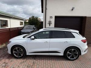 White Audi Q4 e-tron 2022 in Siauliai, with an engine capacity of 0.00 L and mileage of 196 thousand km for 24800 €, photo 10 on AUTOMOTO.COM.LV
