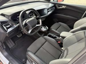 White Audi Q4 e-tron 2022 in Siauliai, with an engine capacity of 0.00 L and mileage of 196 thousand km for 24800 €, photo 13 on AUTOMOTO.COM.LV