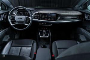 White Audi Q4 e-tron 2024 in Vilnius, with an engine capacity of 0.00 L and mileage of 32 thousand km for 33999 €, photo 18 on AUTOMOTO.COM.LV