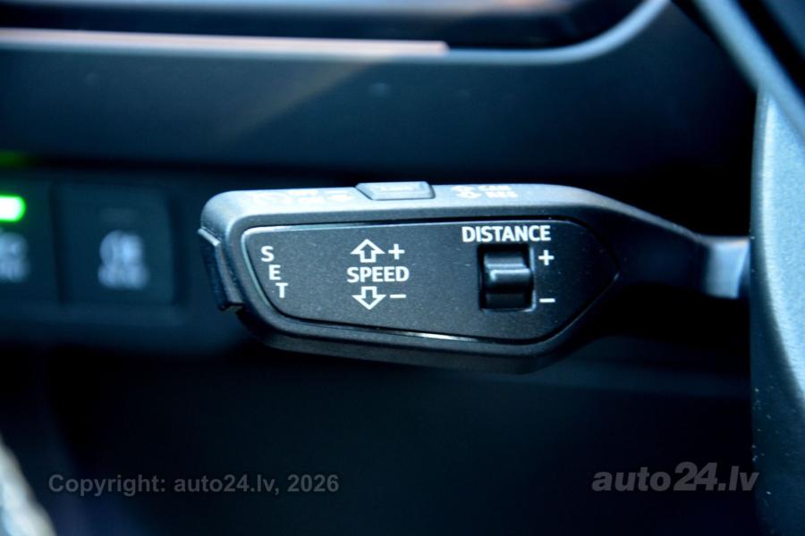 Balts Audi Q4 e-tron 2021 Tallina, ar dzinēja tilpumu 0.00 L un nobraukumu 153 tūkst. km par 24500 €, foto 12 vietnē AUTOMOTO.COM.LV