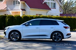 Balts Audi Q4 e-tron 2021 Tallina, ar dzinēja tilpumu 0.00 L un nobraukumu 153 tūkst. km par 24500 €, foto 13 vietnē AUTOMOTO.COM.LV