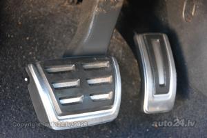 Balts Audi Q4 e-tron 2021 Tallina, ar dzinēja tilpumu 0.00 L un nobraukumu 153 tūkst. km par 24500 €, foto 18 vietnē AUTOMOTO.COM.LV