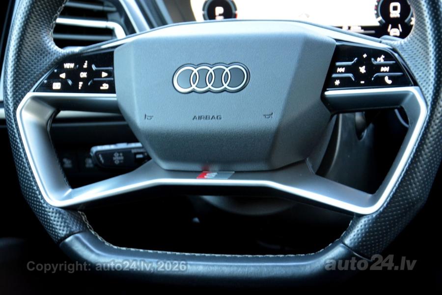 Balts Audi Q4 e-tron 2021 Tallina, ar dzinēja tilpumu 0.00 L un nobraukumu 153 tūkst. km par 24500 €, foto 20 vietnē AUTOMOTO.COM.LV