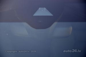 Balts Audi Q4 e-tron 2021 Tallina, ar dzinēja tilpumu 0.00 L un nobraukumu 153 tūkst. km par 24500 €, foto 24 vietnē AUTOMOTO.COM.LV