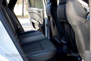 Balts Audi Q4 e-tron 2021 Tallina, ar dzinēja tilpumu 0.00 L un nobraukumu 153 tūkst. km par 24500 €, foto 26 vietnē AUTOMOTO.COM.LV