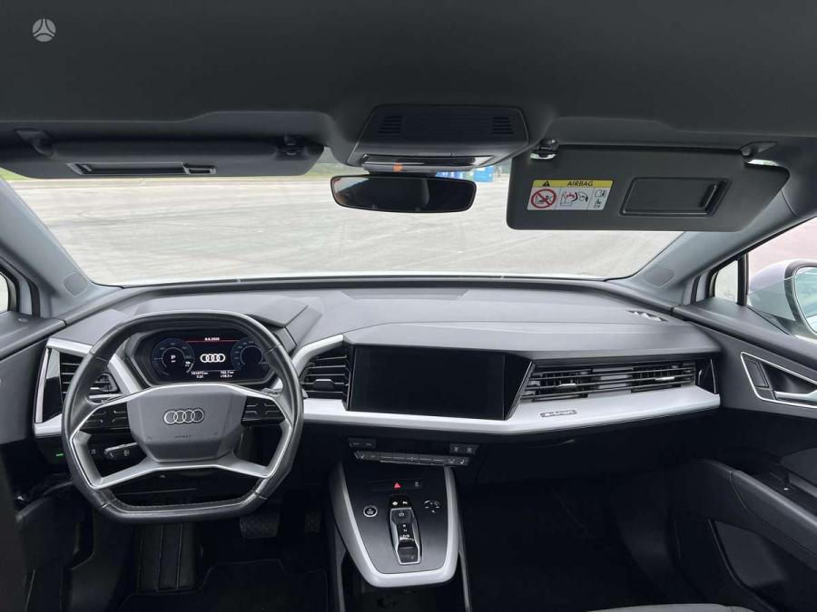 Balts Audi Q4 e-tron 2021 Kauņa, ar dzinēja tilpumu 0.00 L un nobraukumu 191 tūkst. km par 20999 €, foto 14 vietnē AUTOMOTO.COM.LV