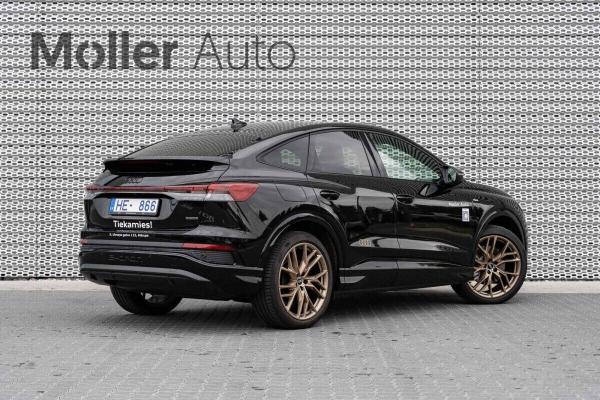 Melns Audi Q4 Sportback e-tron 2026 Mārupe, ar dzinēja tilpumu 0.00 L un nobraukumu 15 tūkst. km par 61900 €, foto 4 vietnē AUTOMOTO.COM.LV