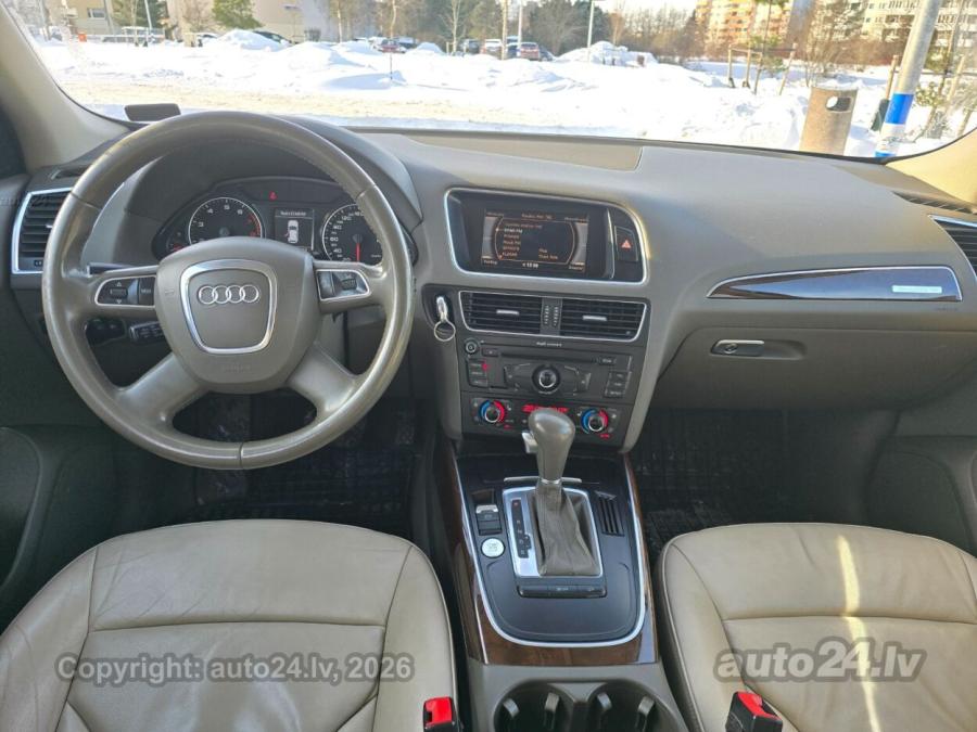 Beige Audi Q5 2011 in Tallinn, with an engine capacity of 2.00 L and mileage of 265 thousand km for 4999 €, photo 9 on AUTOMOTO.COM.LV
