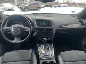 Black Audi Q5 2008 in Alytus, with an engine capacity of 1.98 L and mileage of 247 thousand km for 7900 €, photo 12 on AUTOMOTO.COM.LV