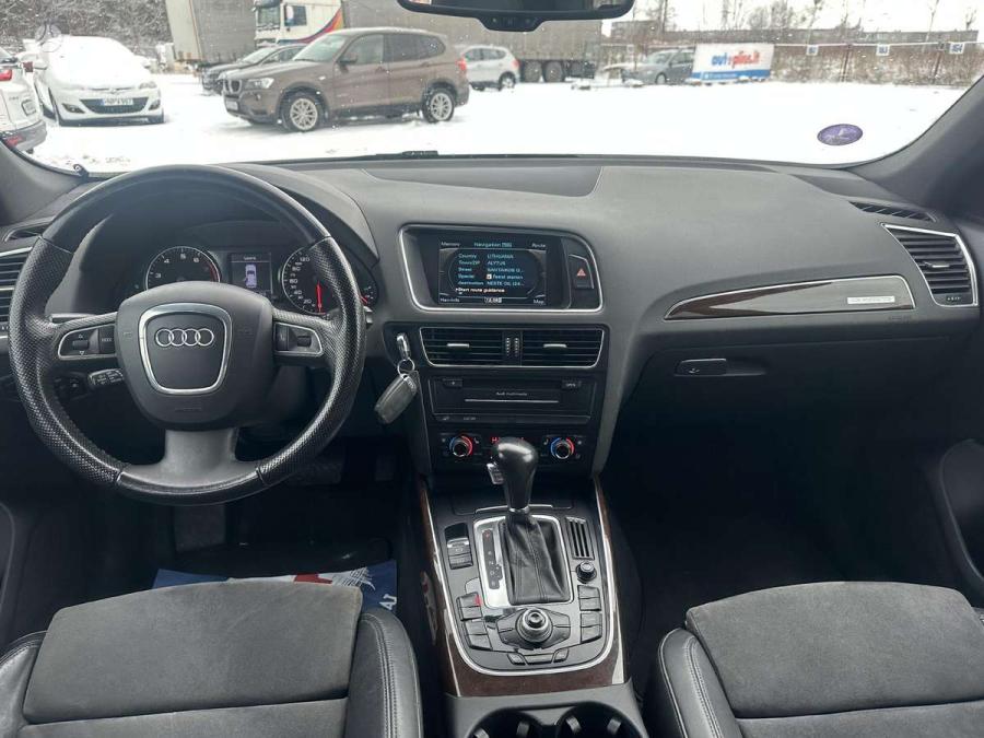 Black Audi Q5 2008 in Alytus, with an engine capacity of 1.98 L and mileage of 247 thousand km for 7900 €, photo 12 on AUTOMOTO.COM.LV