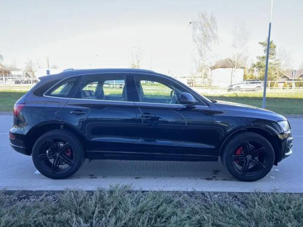Melns Audi Q5 2008 Rēzekne, ar dzinēja tilpumu 3.00 L un nobraukumu 293 tūkst. km par 10300 €, foto 6 vietnē AUTOMOTO.COM.LV