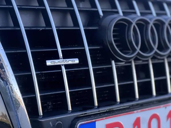 Melns Audi Q5 2008 Rēzekne, ar dzinēja tilpumu 3.00 L un nobraukumu 293 tūkst. km par 10300 €, foto 10 vietnē AUTOMOTO.COM.LV